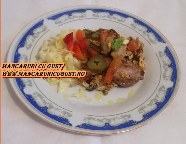 Ton rosu la tigaie cu legume si ou - Mancaruri Cu Gust